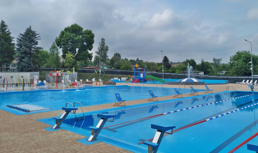 Basen już otwarty | Wojciech Maćkowski